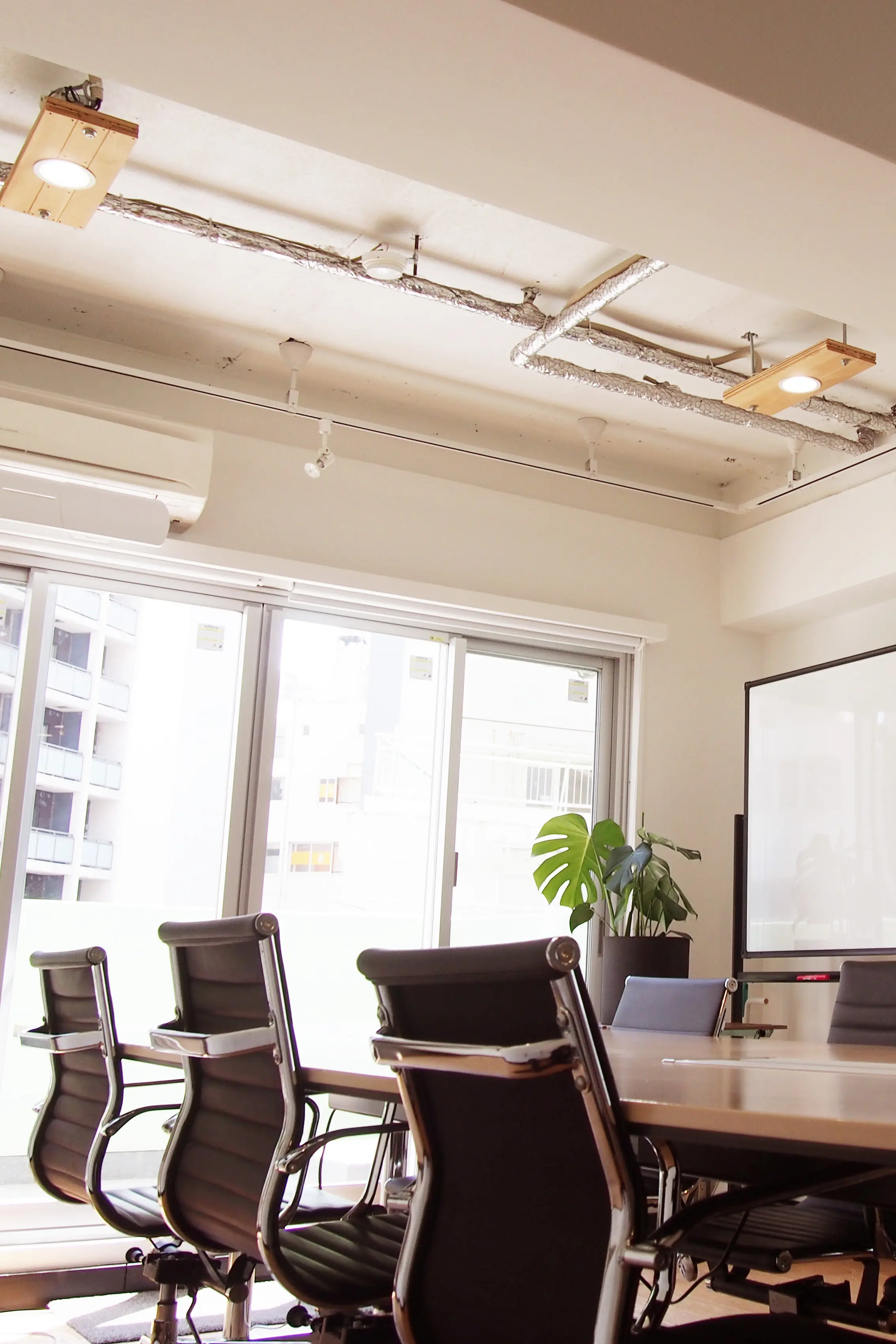 株式会社 EIRIS / EIRIS INC.